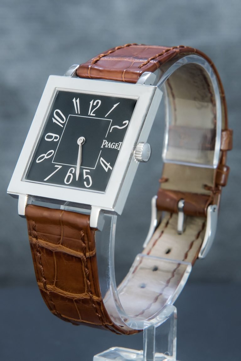 Piaget Square Altiplano XL 18K White Gold Men's Dress-watch 50930 ...