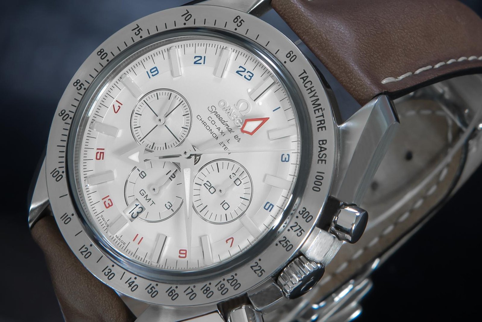 Omega Speedmaster Broad Arrow 35815000 - Pawndeluxe