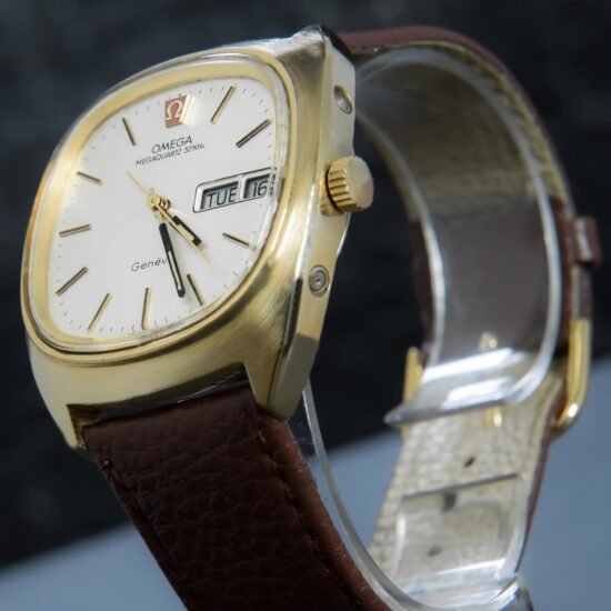Omega Seamaster Megaquartz 32 KHz - Pawndeluxe