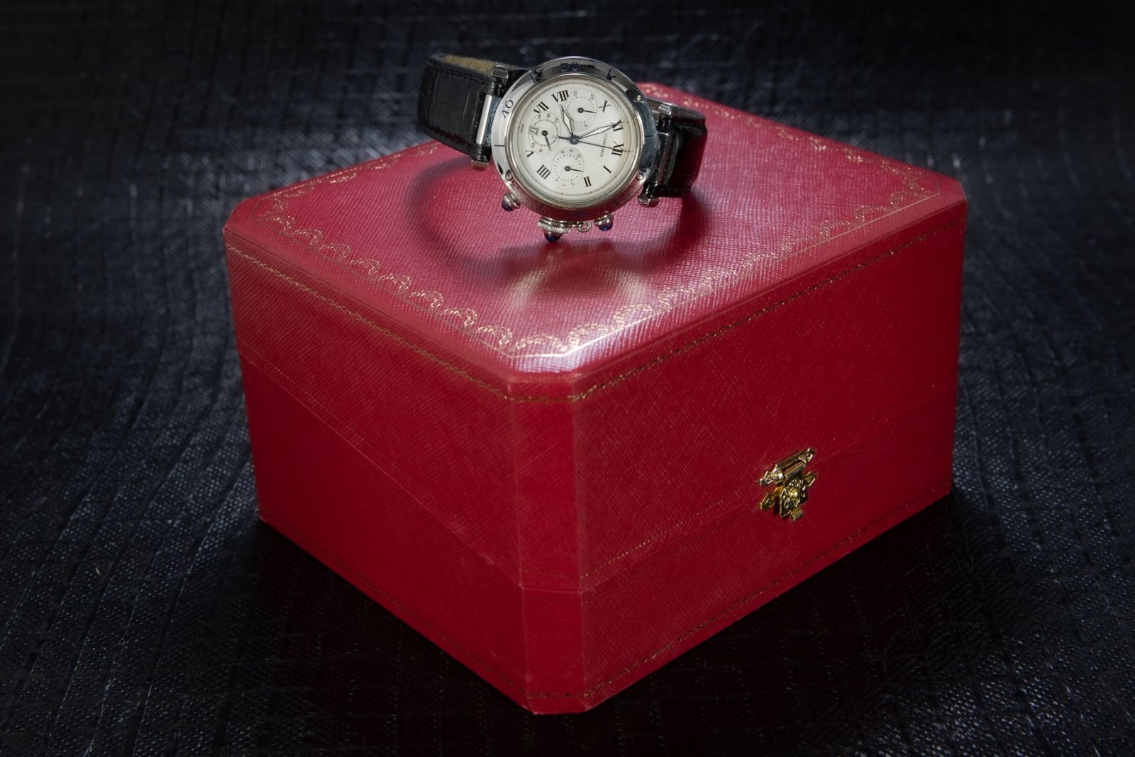 Cartier Pasha 1050 Chronograph Triple Counter - Pawndeluxe