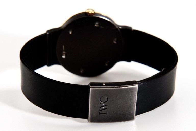 IWC IW3330 Collection AT Porsche Design Sports 32mm / 18K Solid Gold ...